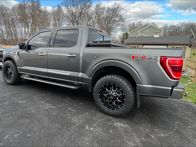 2021 Ford F-150 - 20x9 Mayhem Wheels 275/65R20 AMP Tires