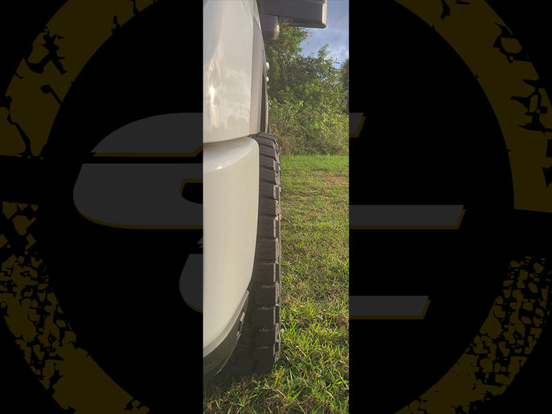 2021 GMC Sierra 2500 HD - 20x9 Fuel Offroad Wheels LT305/55R20 Toyo Tires