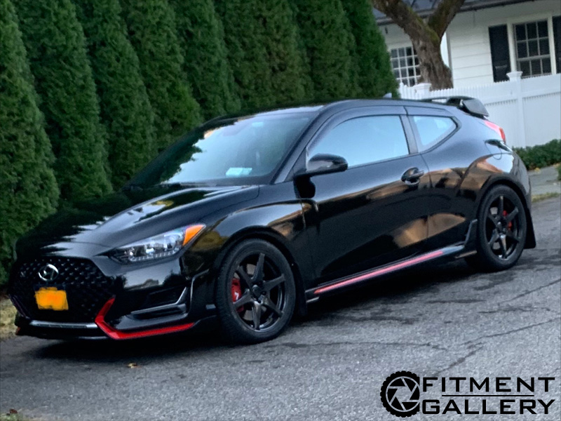 2021 Hyundai Veloster N - 18x8 Konig Wheels 245/40R18 Continental Tires