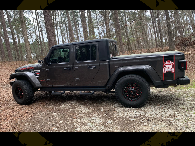2021 Jeep Gladiator - 17x9 Mayhem Wheels 35x11.5017 Nitto Tires