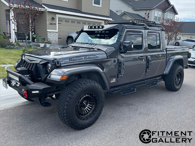 2021 Jeep Gladiator - 17x9 RTX Wheels LT285/70R17 BFGoodrich Tires