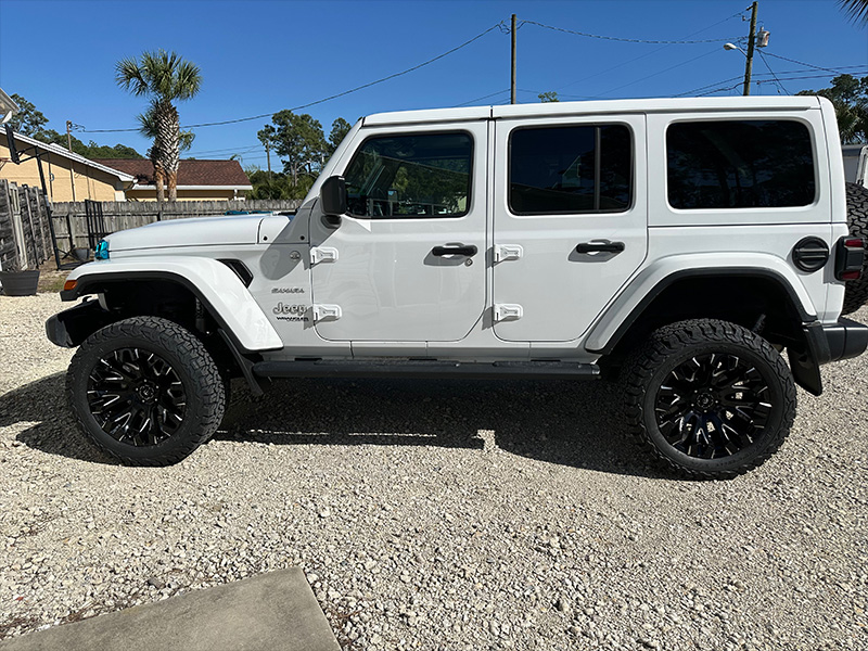 2021 Jeep Wrangler - 20x10 Fuel Offroad Wheels 33x12.50R20 BFGoodrich Tires
