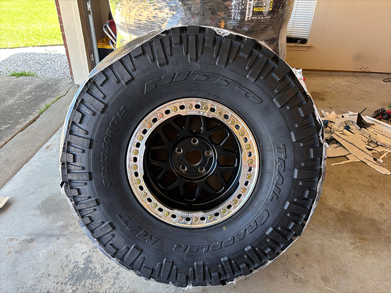 2021 Jeep Wrangler - 17x9 KMC Wheels 38x13.50R17 Nitto Tires