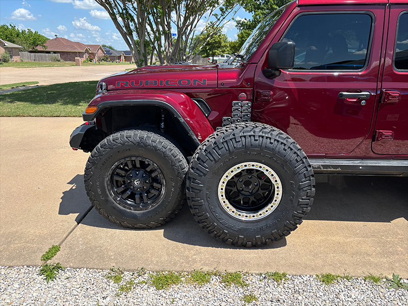 2021 Jeep Wrangler - 17x9 KMC Wheels 38x13.50R17 Nitto Tires