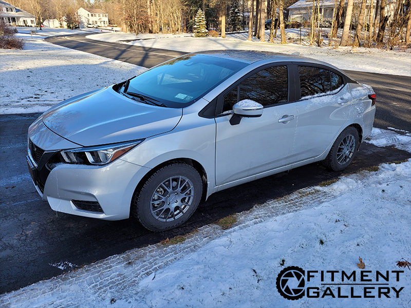 2021 Nissan Versa - 15x6.5 Vision Wheels 195/65R15 Toyo Tires