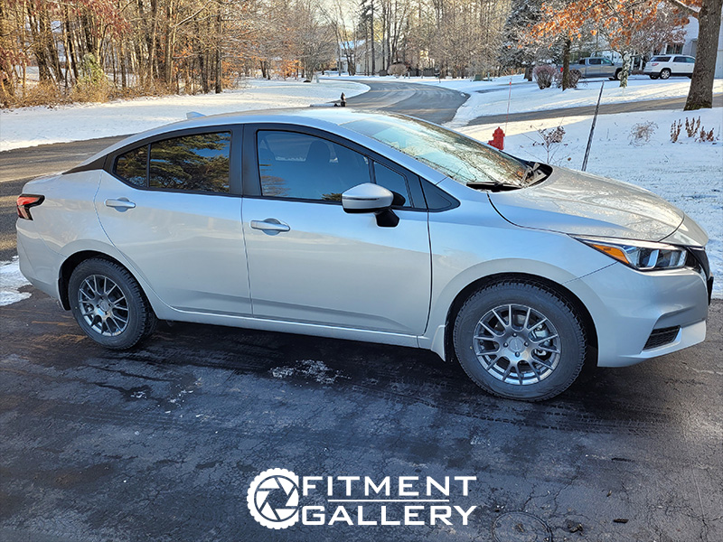 2021 Nissan Versa - 15x6.5 Vision Wheels 195/65R15 Toyo Tires