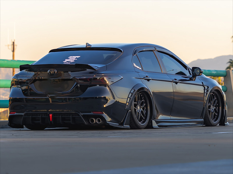 2021 Toyota Camry - 19x8.5 ESR Wheels 235/35ZR19 Advanta Tires