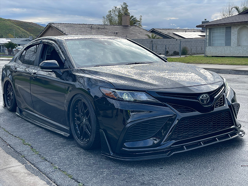 2021 Toyota Camry - 19x8.5 ESR Wheels 235/35ZR19 Advanta Tires