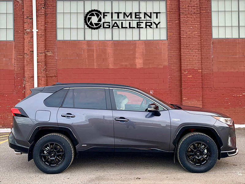 2021 Toyota RAV4 - 17x7.5 Voxx Wheels 245/65R17 Nexen Tires