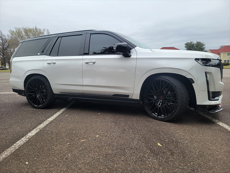 2022 Cadillac Escalade - 26x10 TIS Motorsports Wheels 26 Delinte Tires