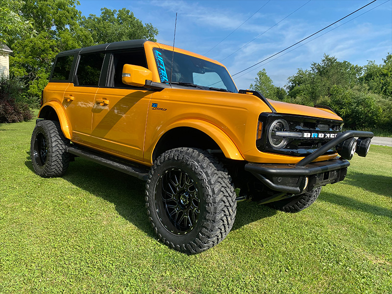 2022 Ford Bronco - 20x10 Vision Offroad Wheels LT35x12.50R20 Atturo Tires