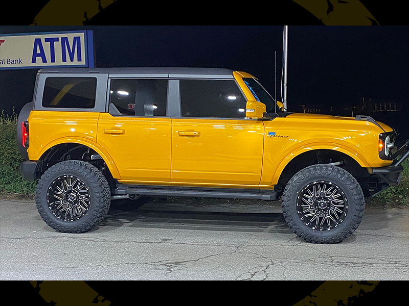 2022 Ford Bronco - 20x10 Vision Offroad Wheels LT35x12.50R20 Atturo Tires