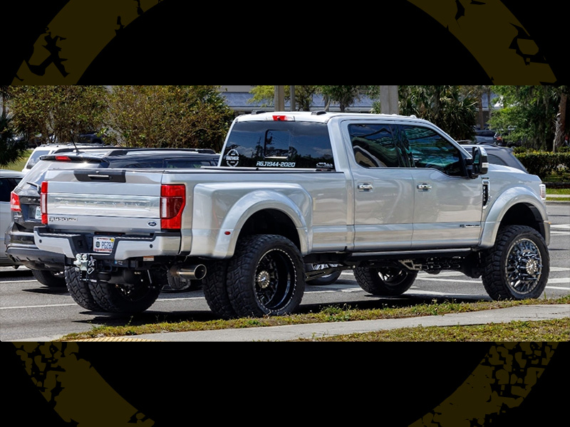 2022 Ford F-450 Super Duty - 24x8.25 American Force Wheels LT37x13.50R24 Toyo Tires