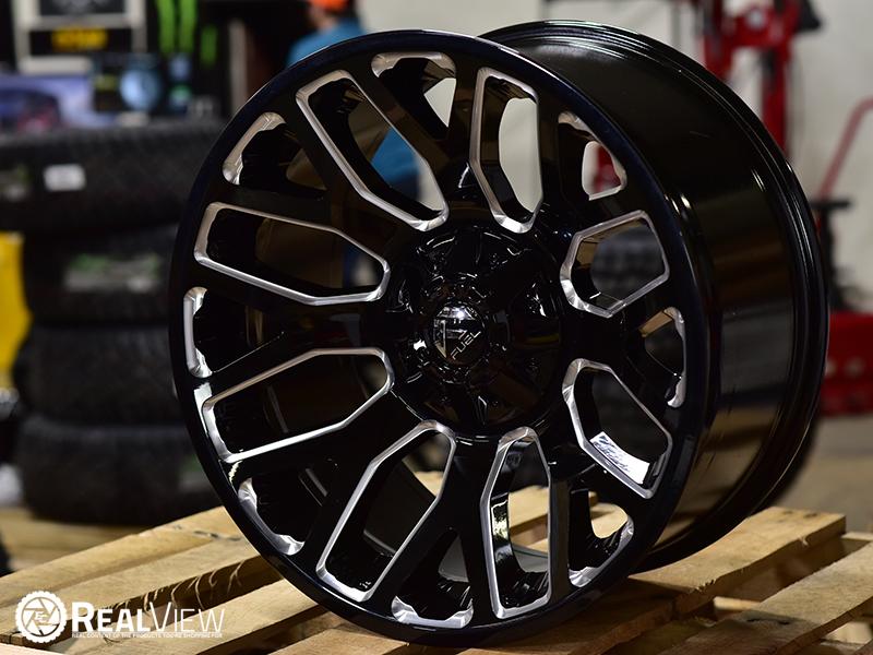 RealView of Fuel Offroad Warrior D607 Black W/ Milled Spokes - 20x10 -18 - D60720009847