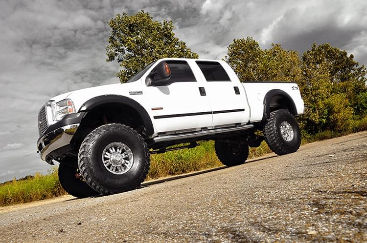Rough Country 8-inch Suspension Lift System