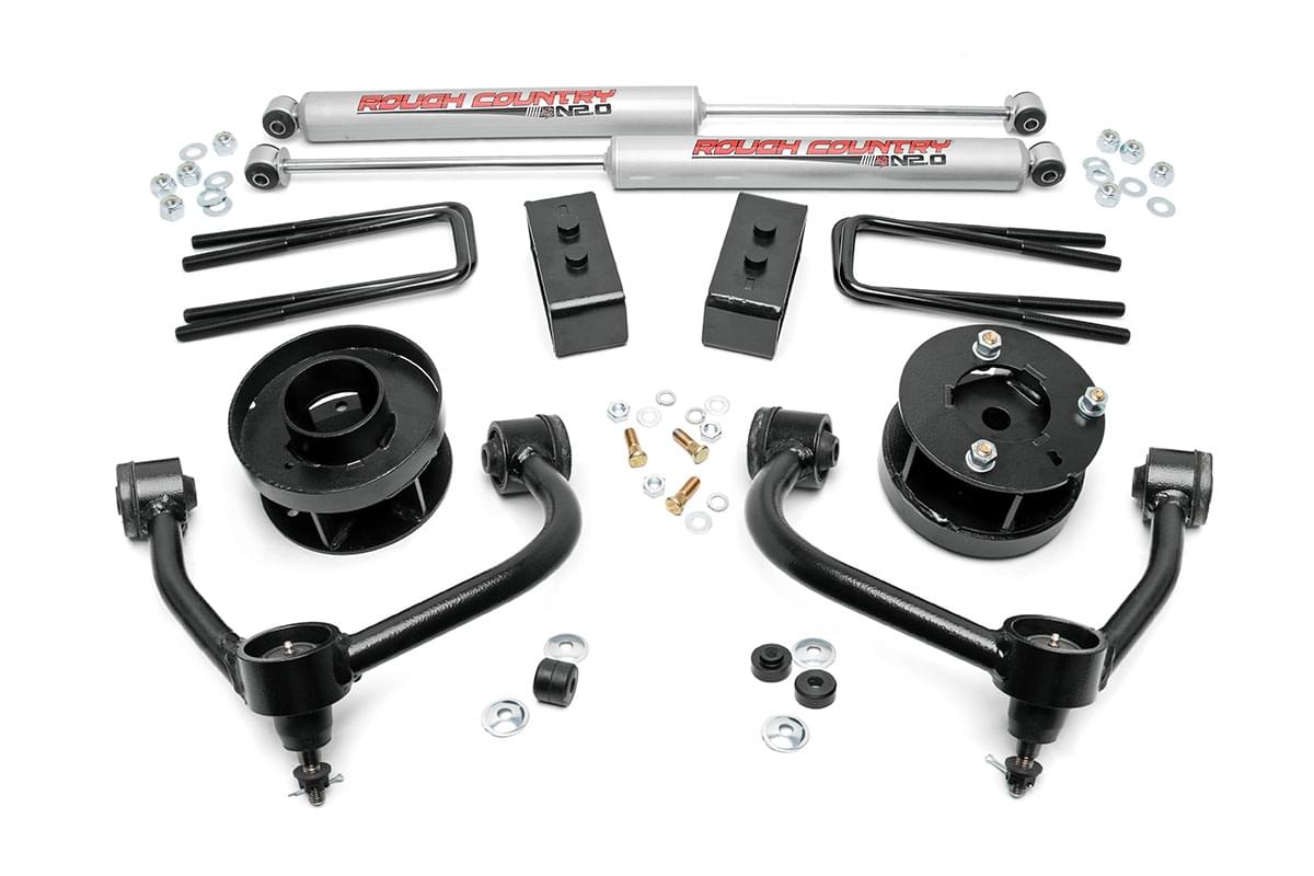 Rough Country 3-inch Bolt-On Suspension Lift Kit w/ Upper Control Arms